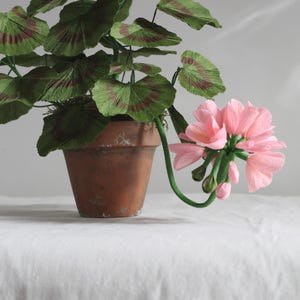 Standard Pink Paper Geranium / First Anniversary / Crepe Paper Flowers ...