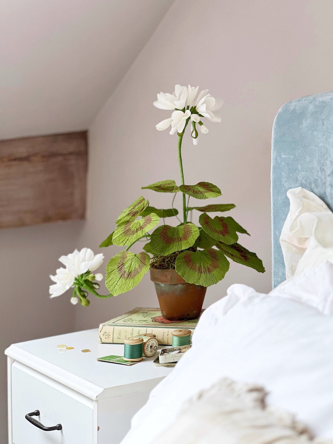 White Paper Geranium Plant / Paper Flowers / First Anniversary / Crepe ...