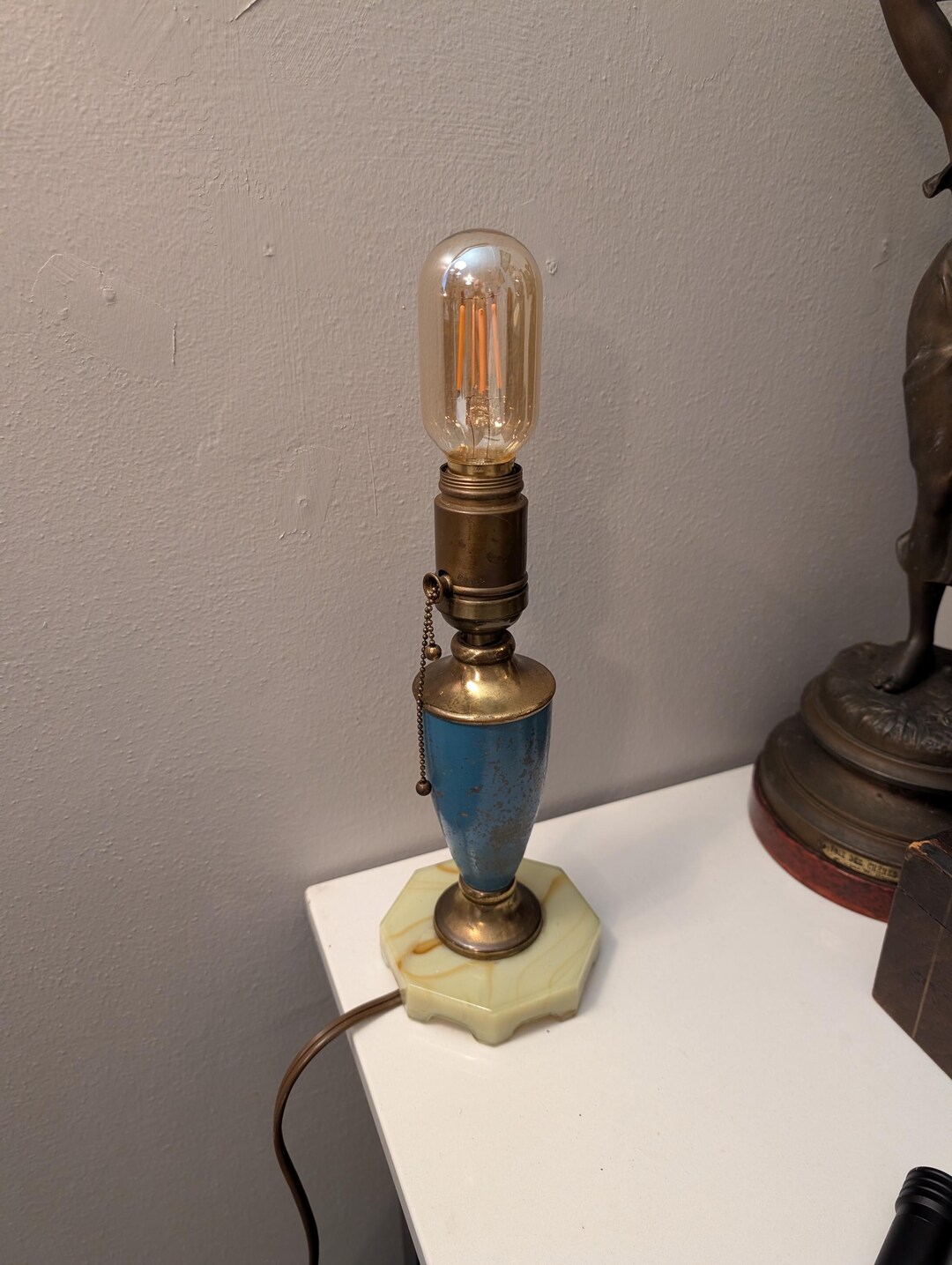 1919 Dim-a-lite With Green Uranium Glass Acro Agate Base - Etsy