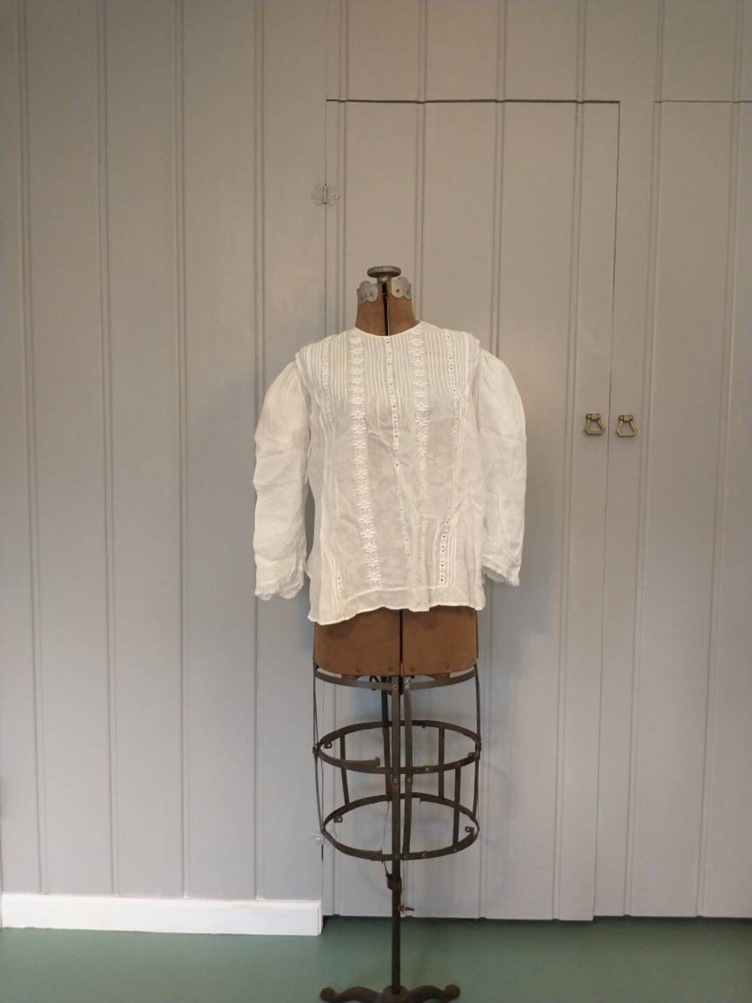 1890s Victorian Edwardian Linen and Lace Blouse Medium Pearl Buttons - Etsy