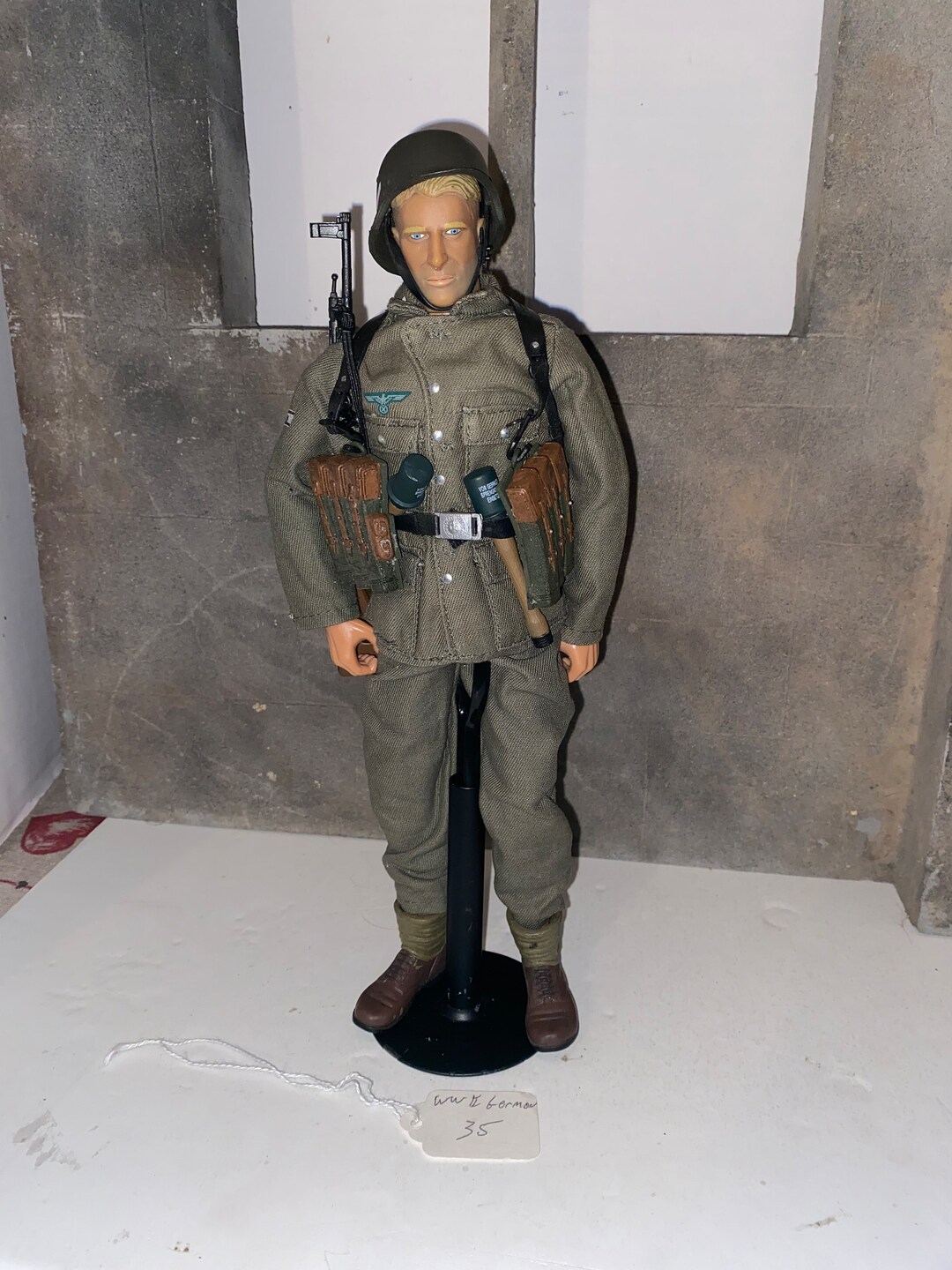 Custom German Infantryman 1:6 Scale Loose 12 Figure GI Joe Military ...