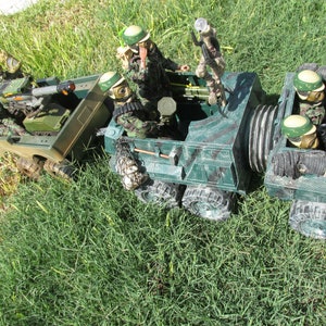 Custom GI Joe Alien Troop Transport With Laser Cannon Trailer & 6 ...