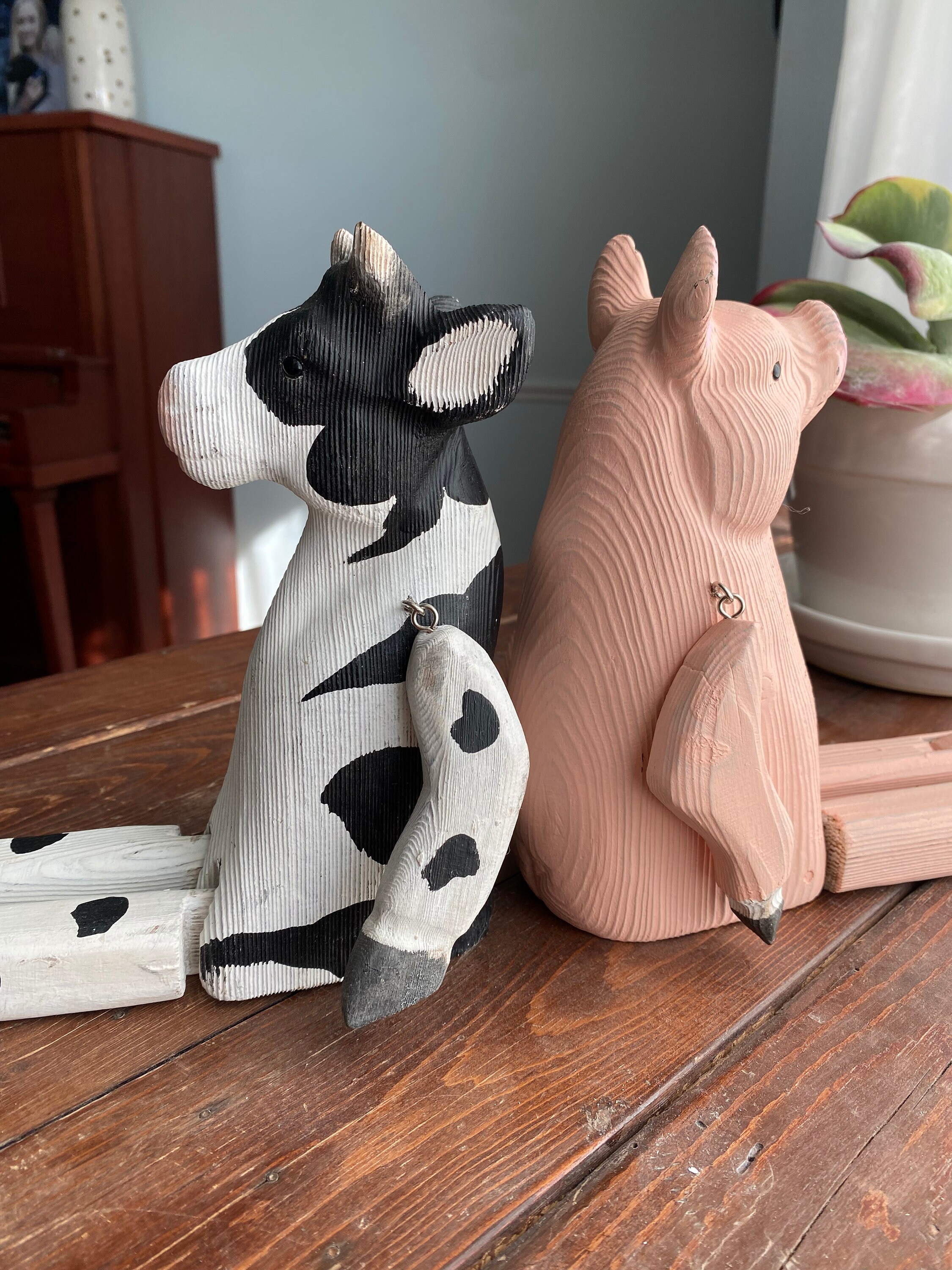 Hand Carved Wood Animal Shelf Sitters: Farmhouse Decor - Etsy