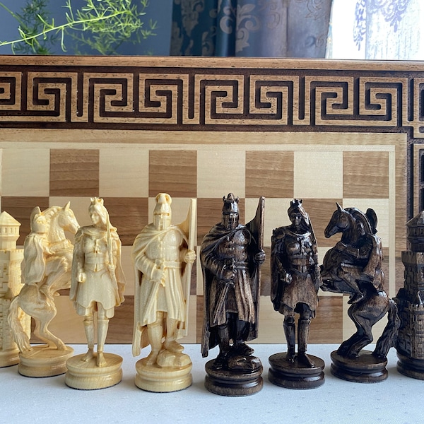 Medieval Chess Set - Etsy