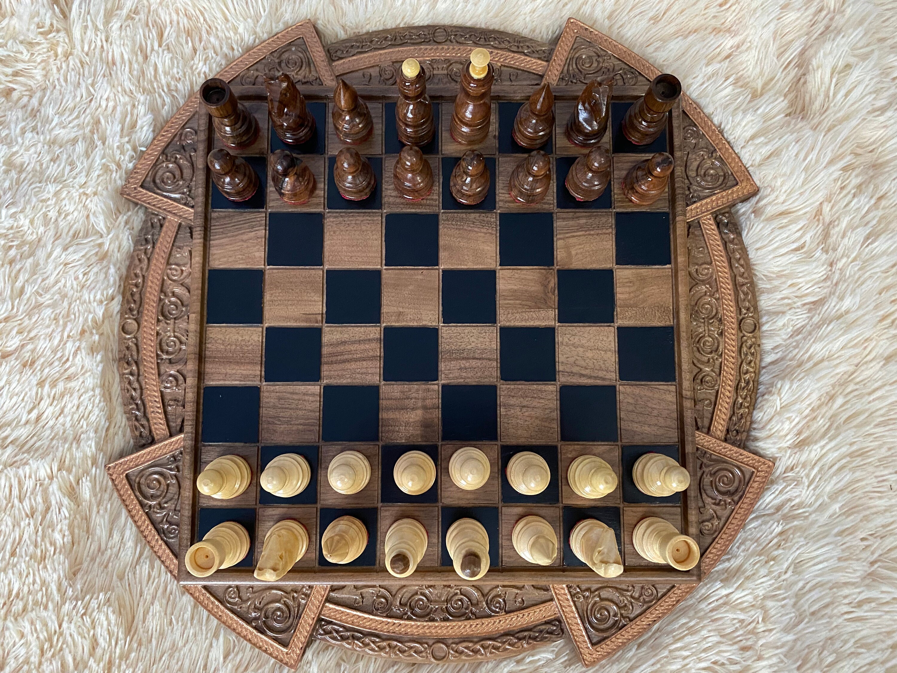 Walnut Chess Set, Round Chessboard, Travel Mini Chess Board, Checker ...
