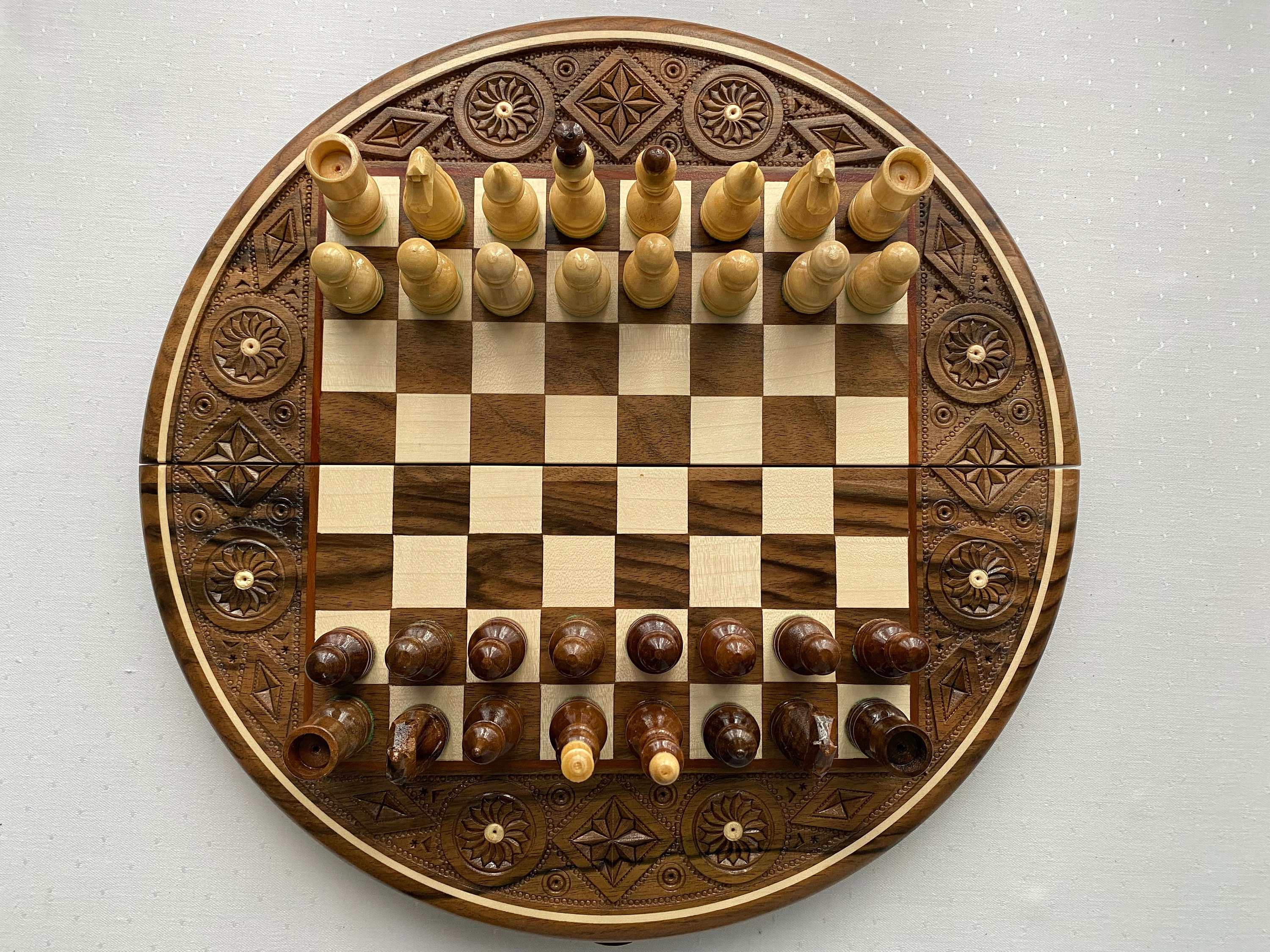 Hand Carved Wooden Round Chess Set, Round Chessboard, Travel Mini Chess ...