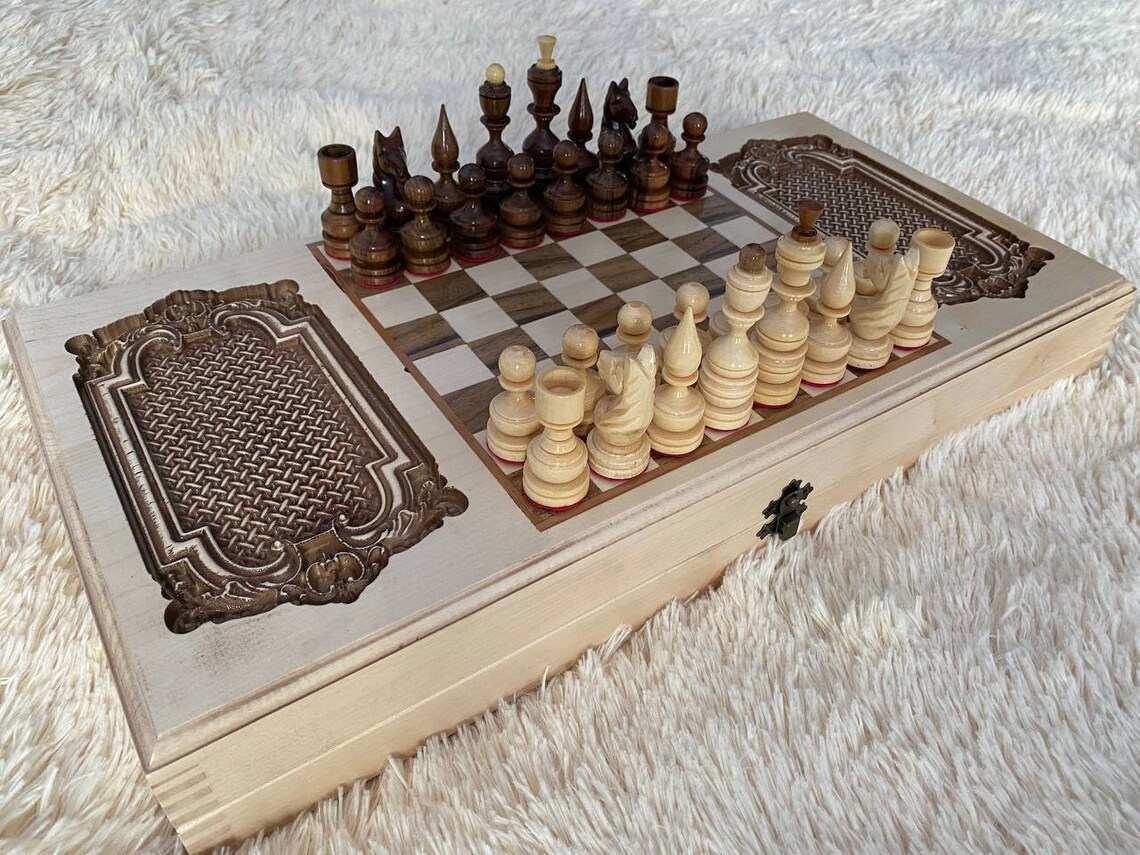 Wooden Chess and Backgammon Set: 2-in-1 Carved Travel Board - Etsy