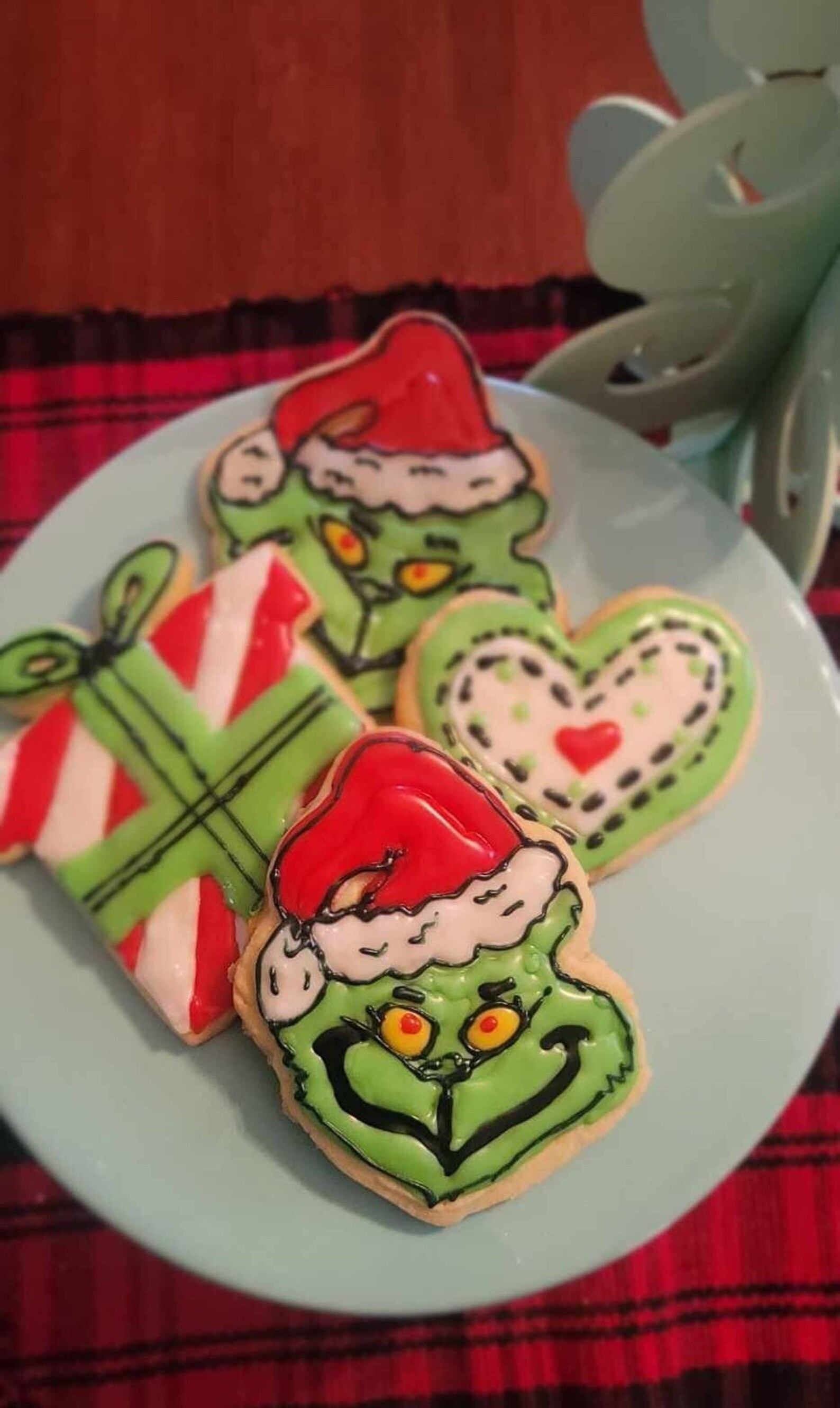 Grinch Iced Sugar Cookies! 3 or 12 Grinchmas! Christmas! Gifts, Favors ...