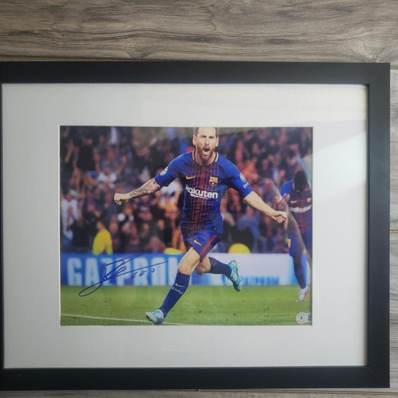 Messi Autographed Photo - Etsy