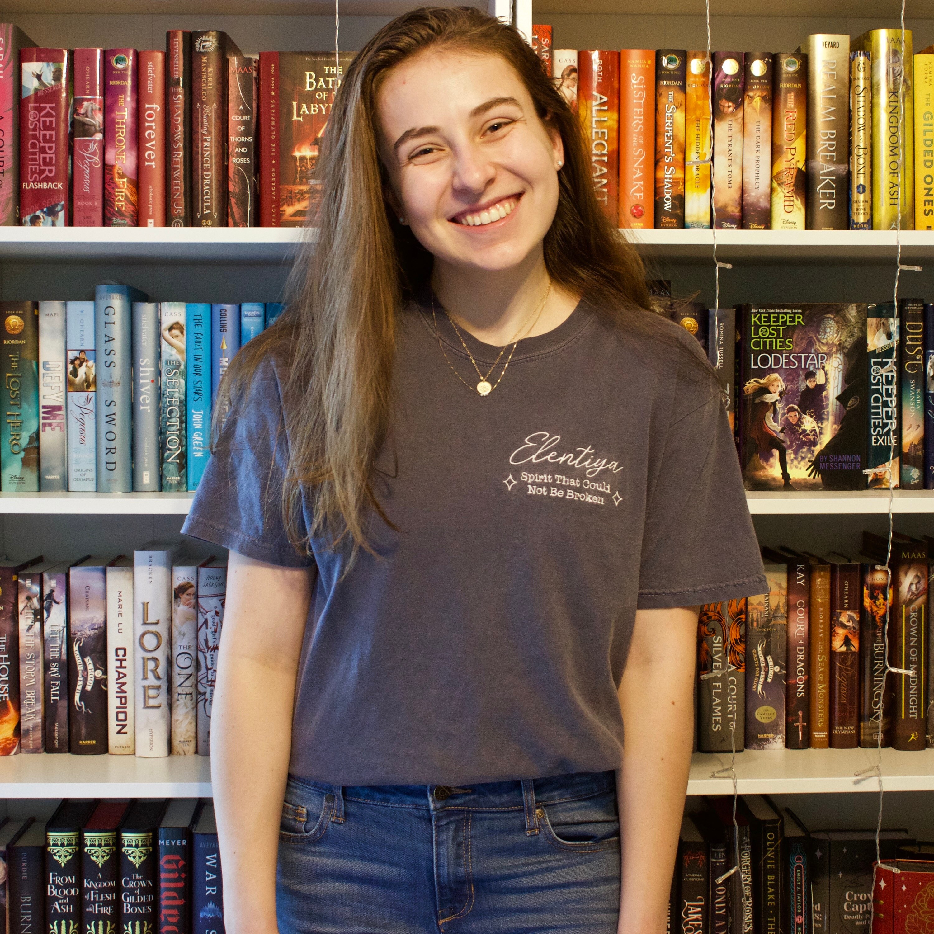 Elentiya T-shirt, Embroidered Throne of Glass - Etsy