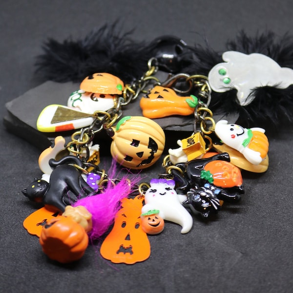 Halloween Charm - Etsy