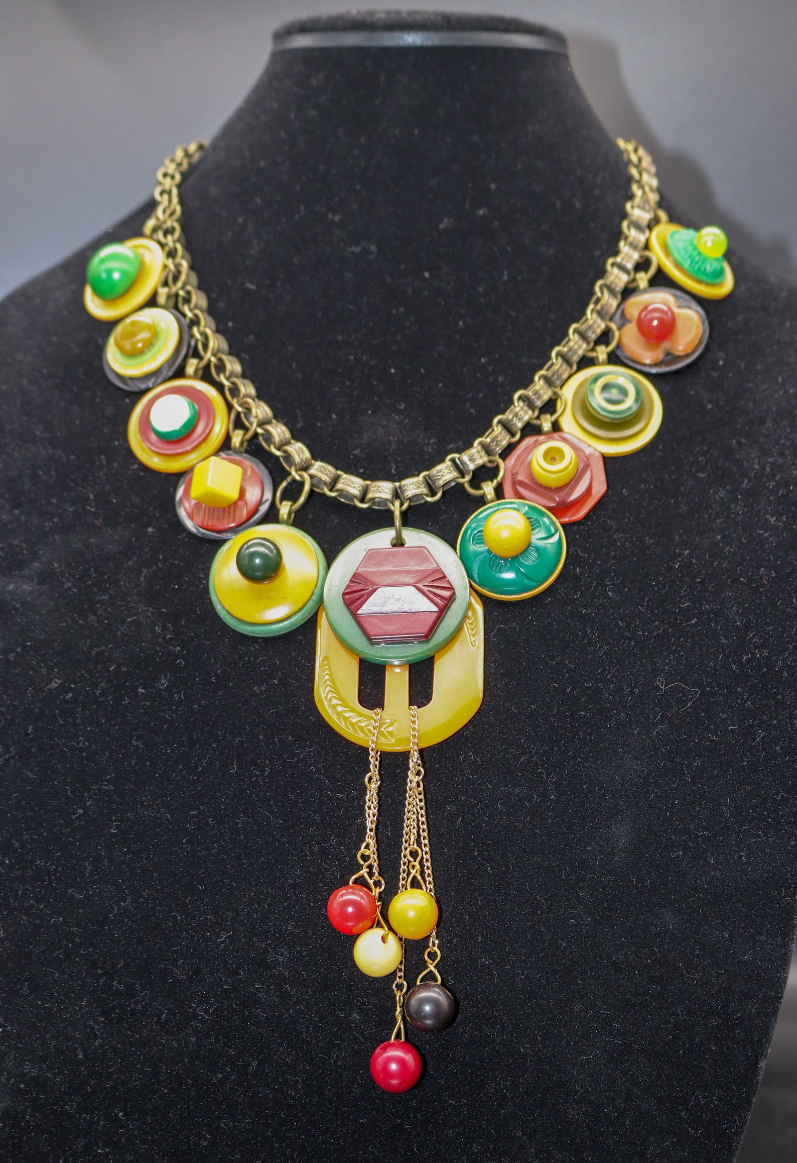Bakelite Button Necklace Assemblage Balls Cookie Fall Autumn Vintage ...