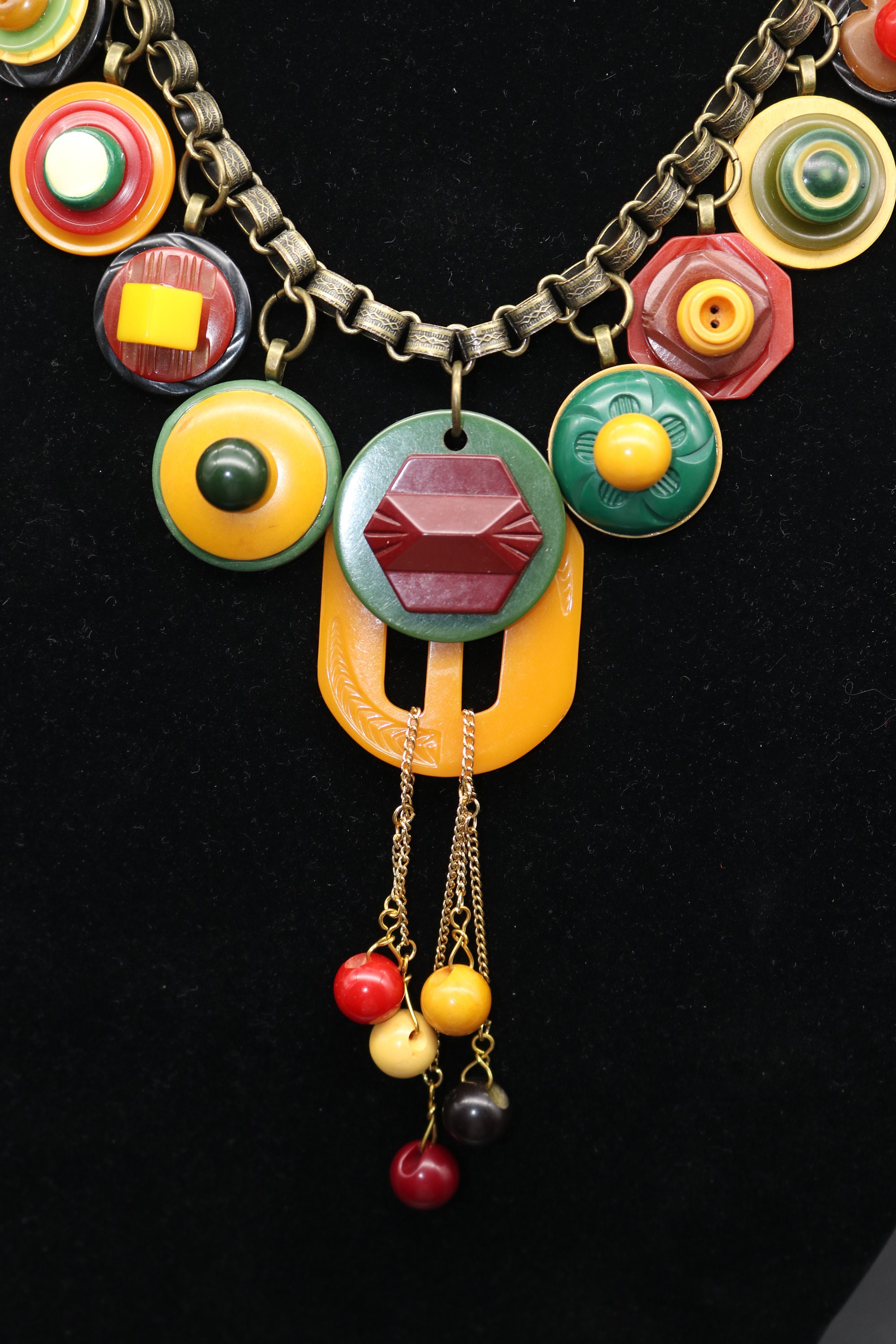 Bakelite Button Necklace Assemblage Balls Cookie Fall Autumn Vintage ...