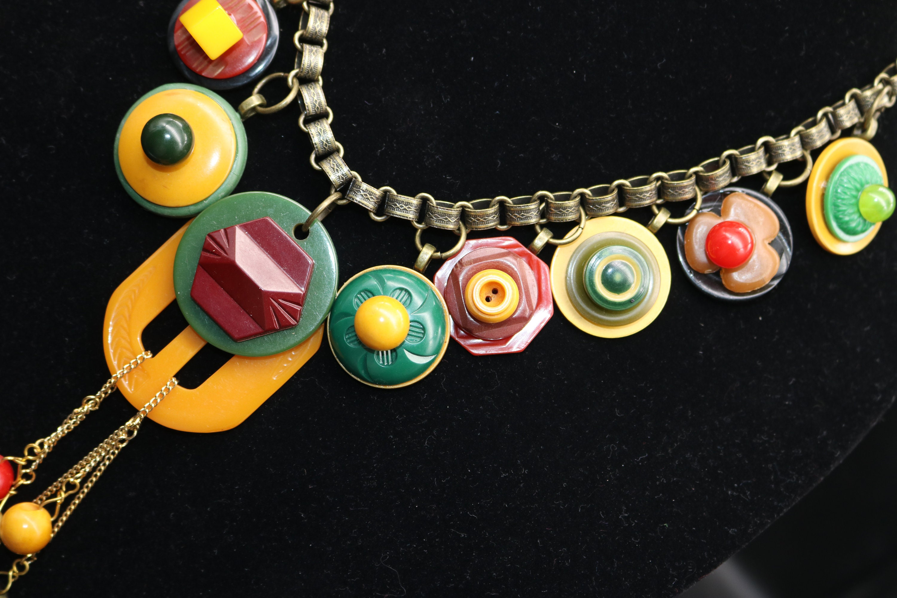Bakelite Button Necklace Assemblage Balls Cookie Fall Autumn Vintage ...