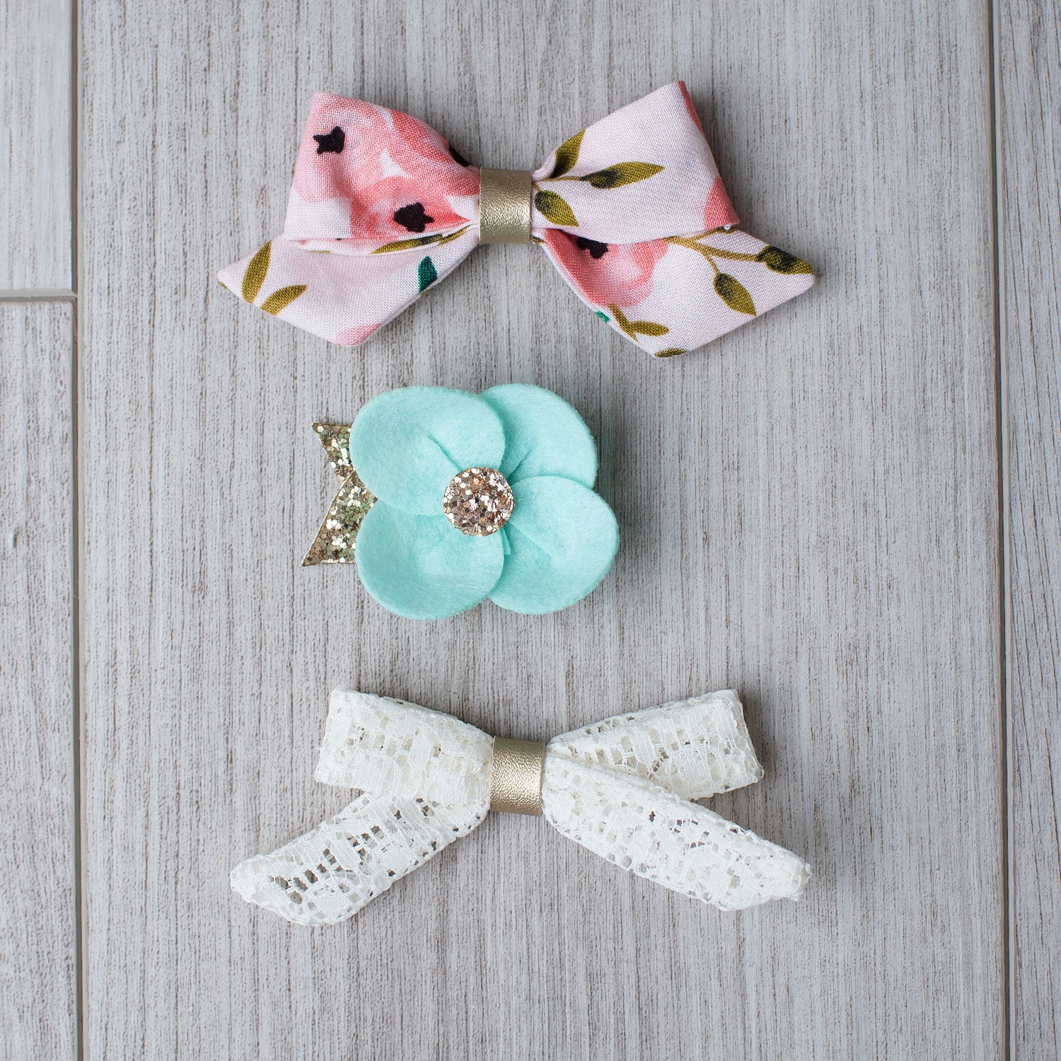 Fabric Felt & lace bows girl bows patterned bow lace | Etsy