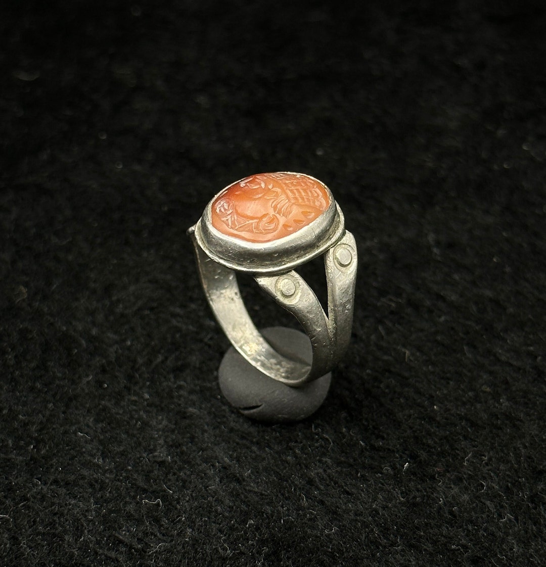Wonderful Very Rare Ancient Roman Silver Old Ring With Intaglio King ...