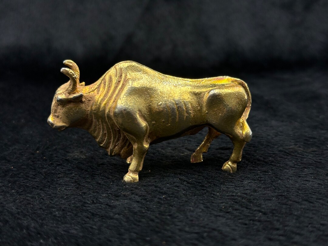 18k Gold Plated Bronze Bull Sculpture, Indo Greek Ox Figure - Etsy
