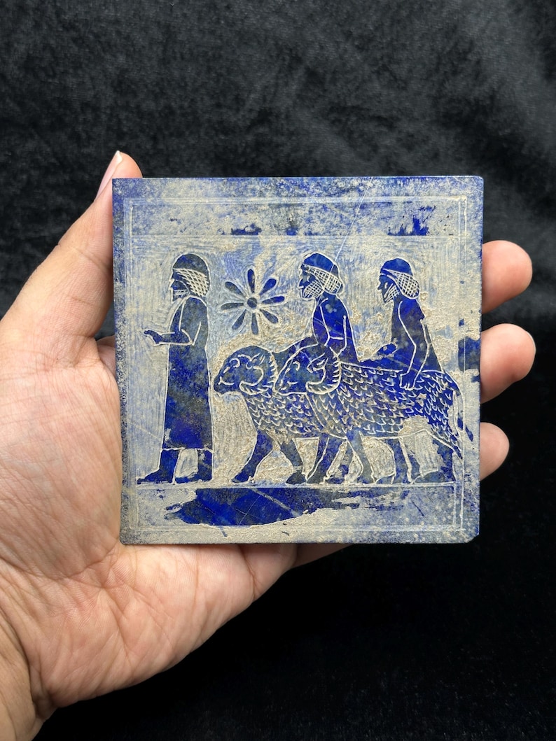 Ancient Large Sumerian Mesopotamian Engraved Natural Lapis Lazuli Stone ...