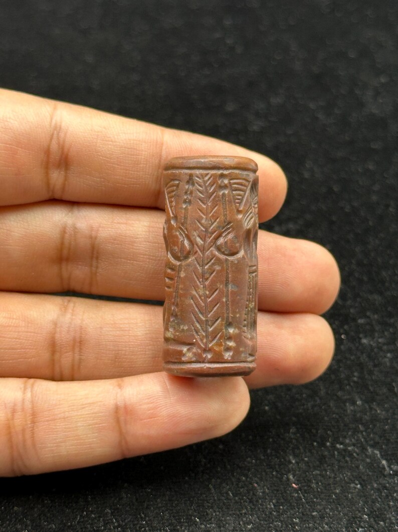 Sumerian Ancient Cylinder Seal Stamp Bead Jasper Stone Babylon Intaglio ...