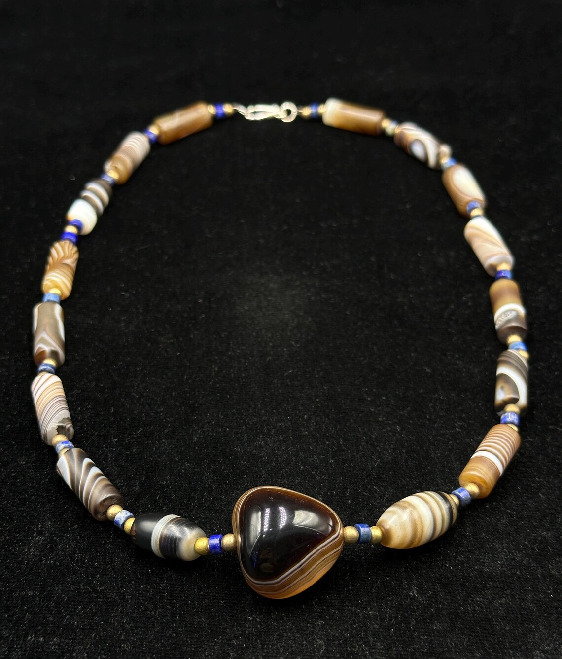 Authentic Ancient Greco Bactrian Banded Agate & Lapis Lazuli Beaded ...