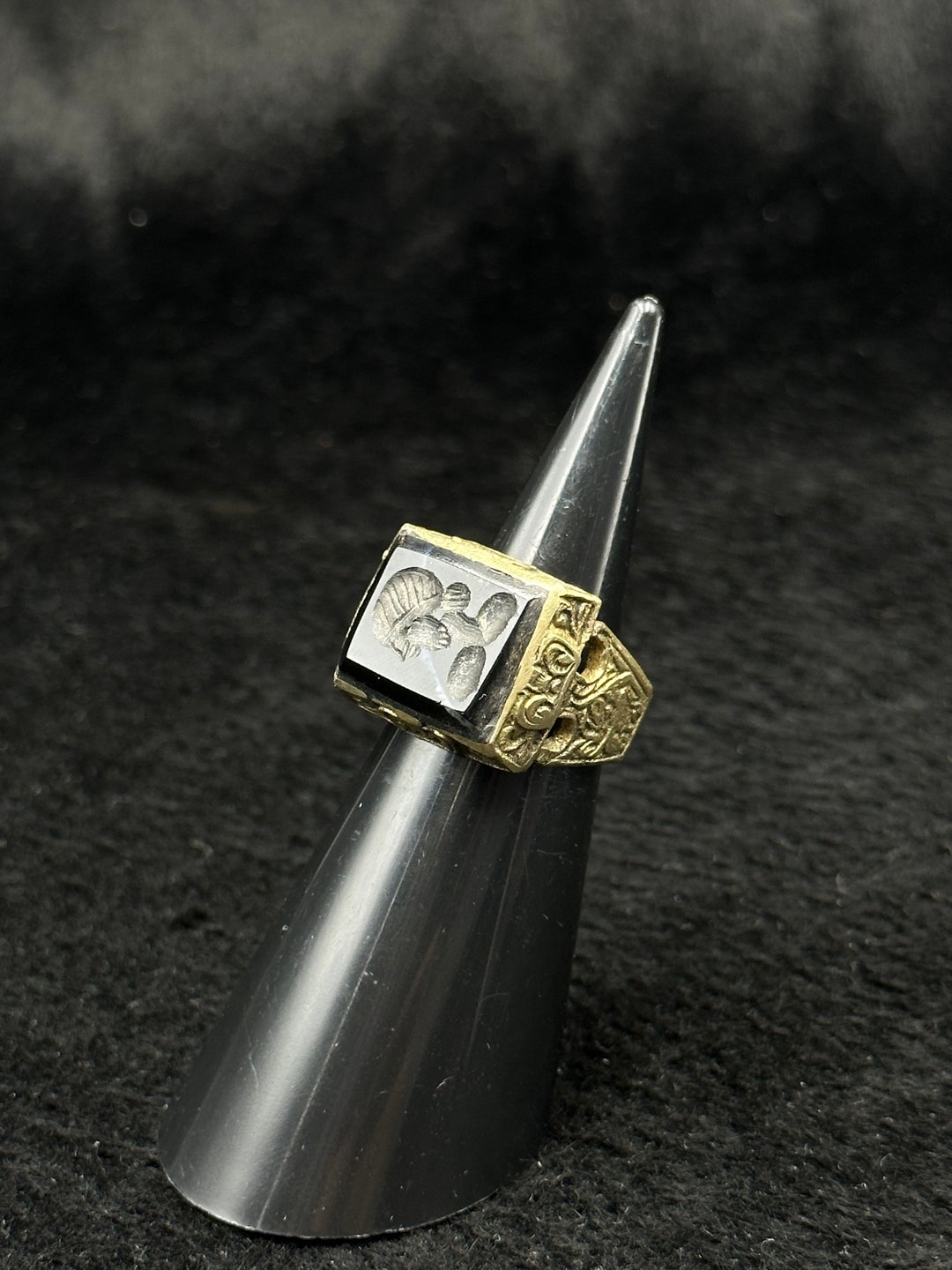 Brass Intaglio Ring: Near Eastern Black Agate, Size 7.5 - Etsy