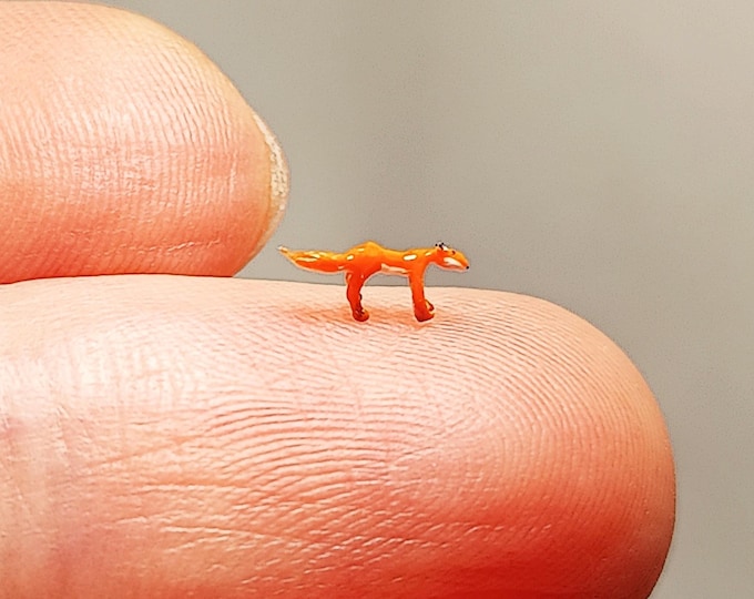 Extremely Tiny Fox Figurine. - Etsy