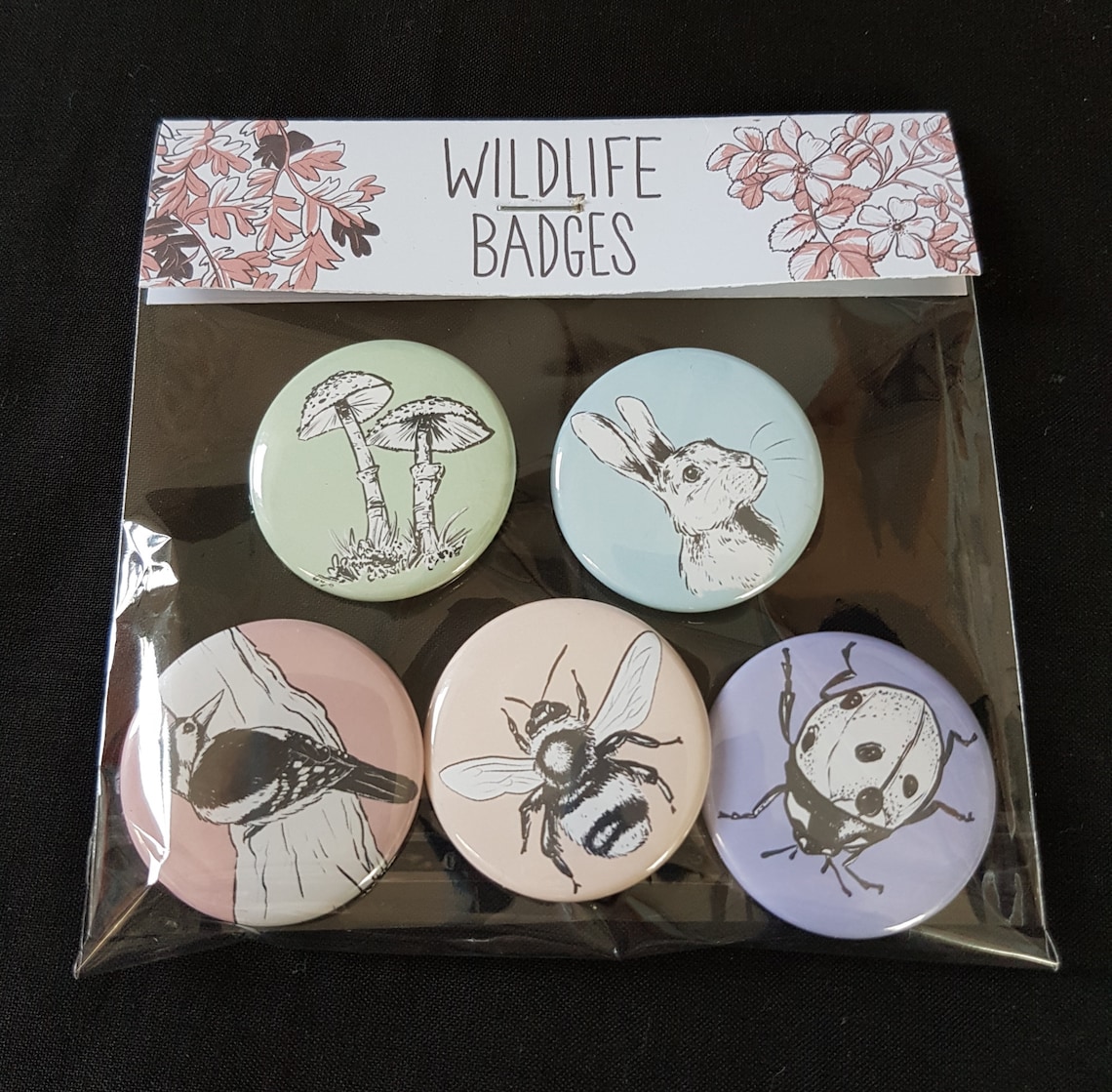 Set of 5 Wildlife Button Badges - Etsy