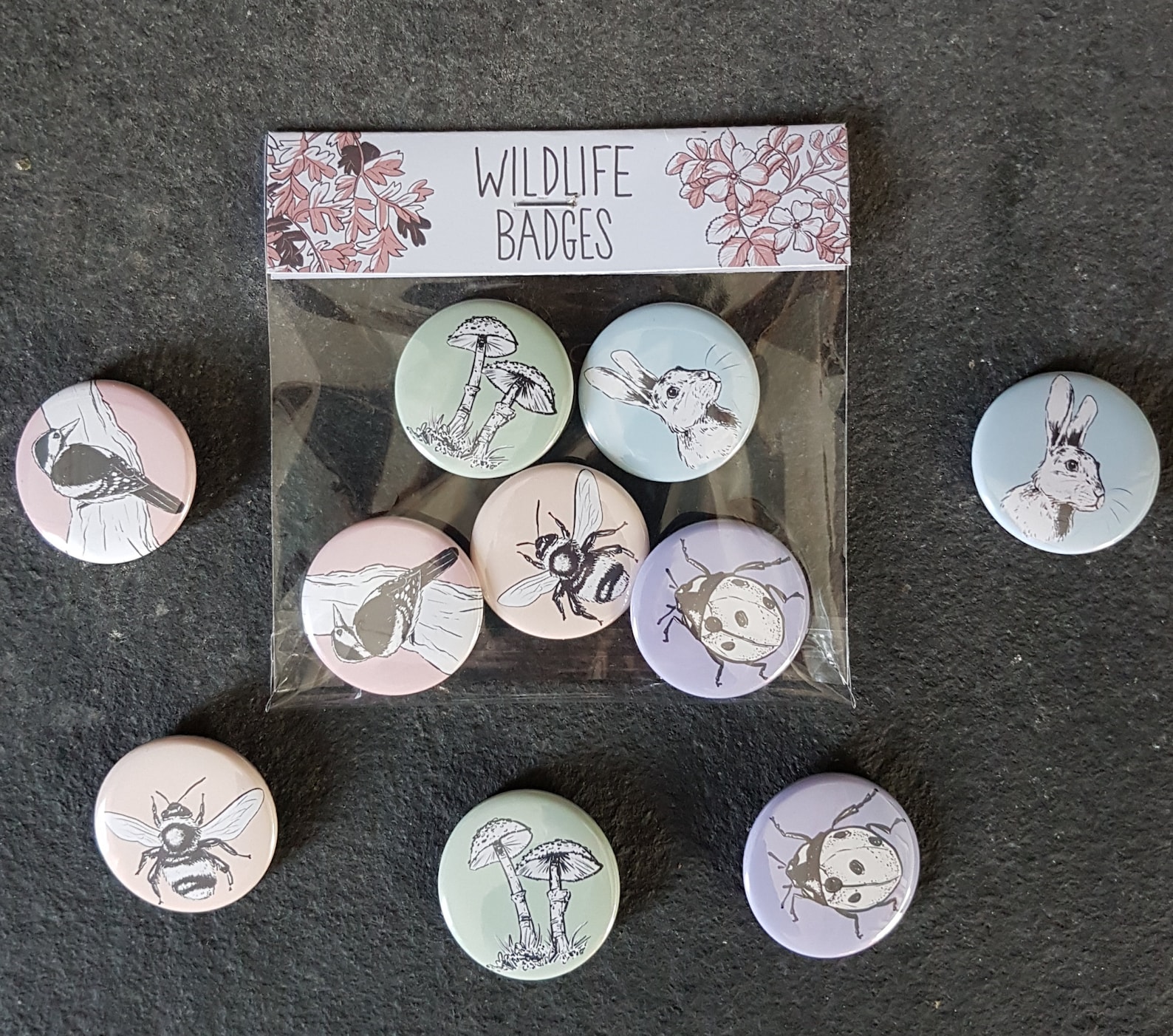 Set of 5 Wildlife Button Badges - Etsy