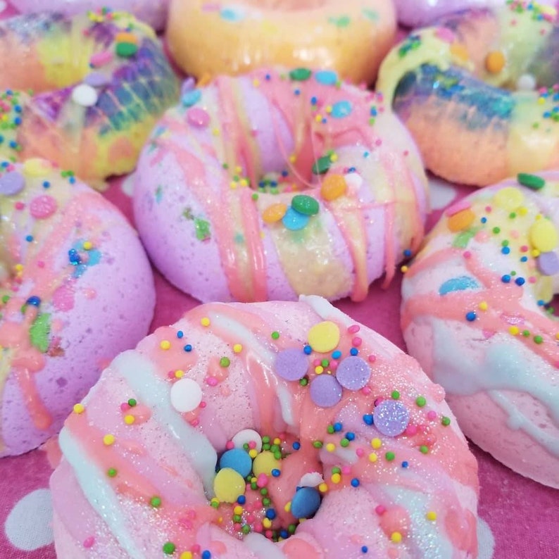 Birthday Confetti Donut Bathbomb or Soap - Etsy