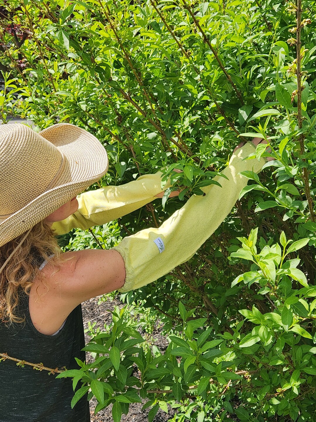 Kevlar Protective Garden Sleeve by NOMPI Kevlar Arm Protection for ...