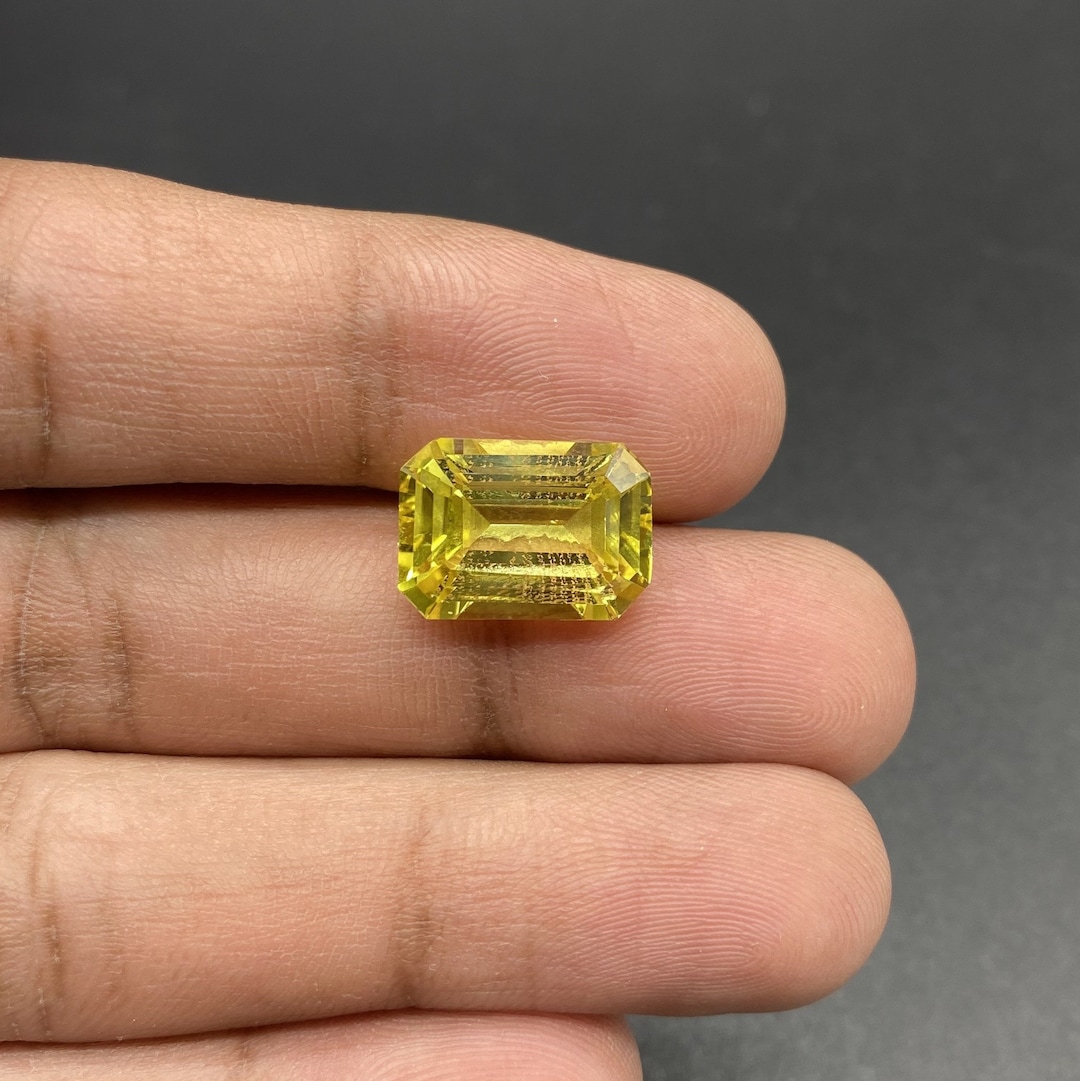 8x12 Flawless Ceylon Yellow Sapphire Loose Gemstone Octagon Shape ...