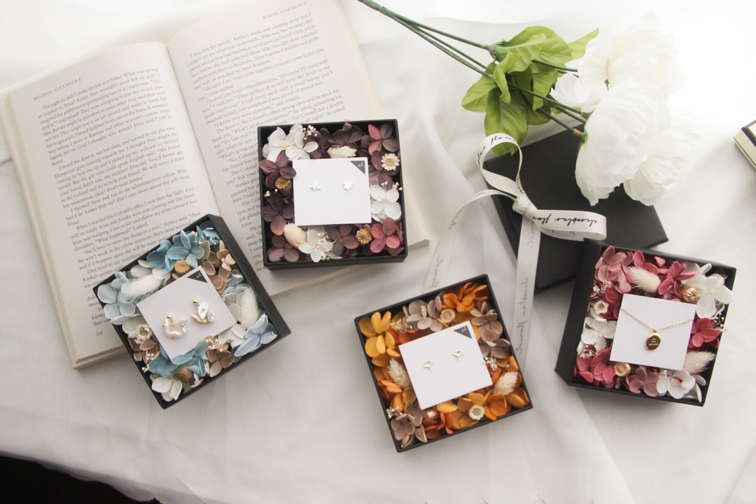 Preserved Flower Decorated Box With Jewellery - Etsy