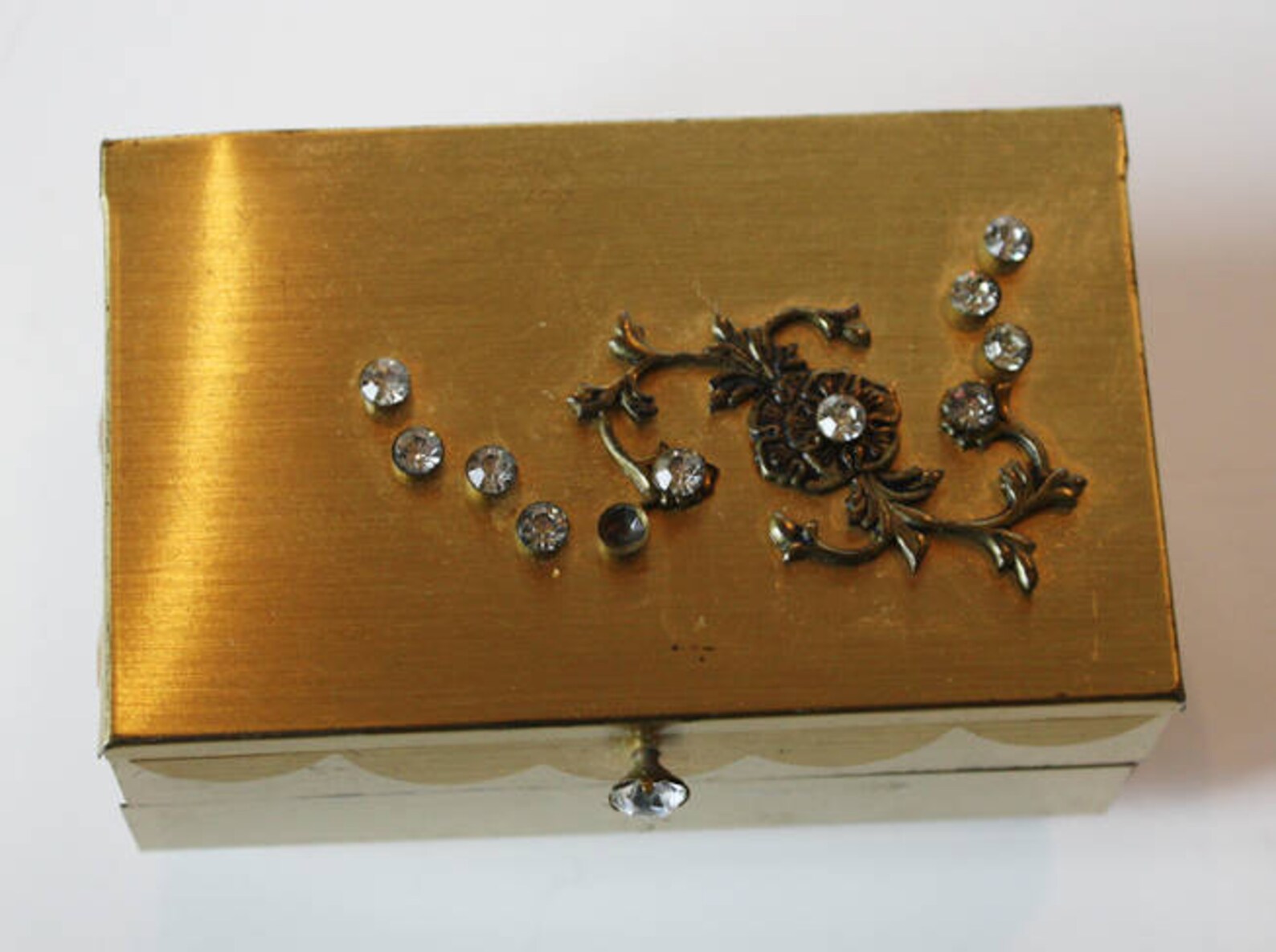 Small Rhinestone Encrusted Boudoir Jewel Box Antique Gold Diamonds ...