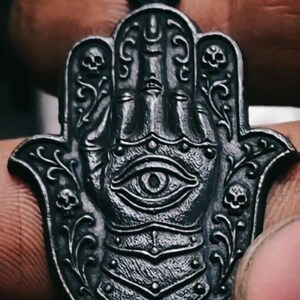 Gauntlet Middle Finger Hamsa Evil Eye Charm - Etsy Canada
