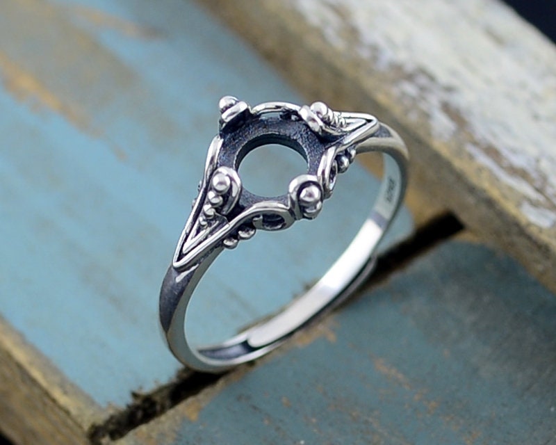 The High Quality 925 Silver Ring Blank (fits 6x6mm/ 12x12mm The High Quality 925 Silver Ring Blank (fits 6x6mm/ 12x12mm