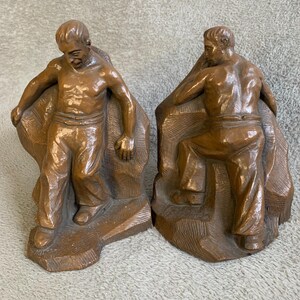 Pair of Vintage Bookends With Male Workers - Etsy