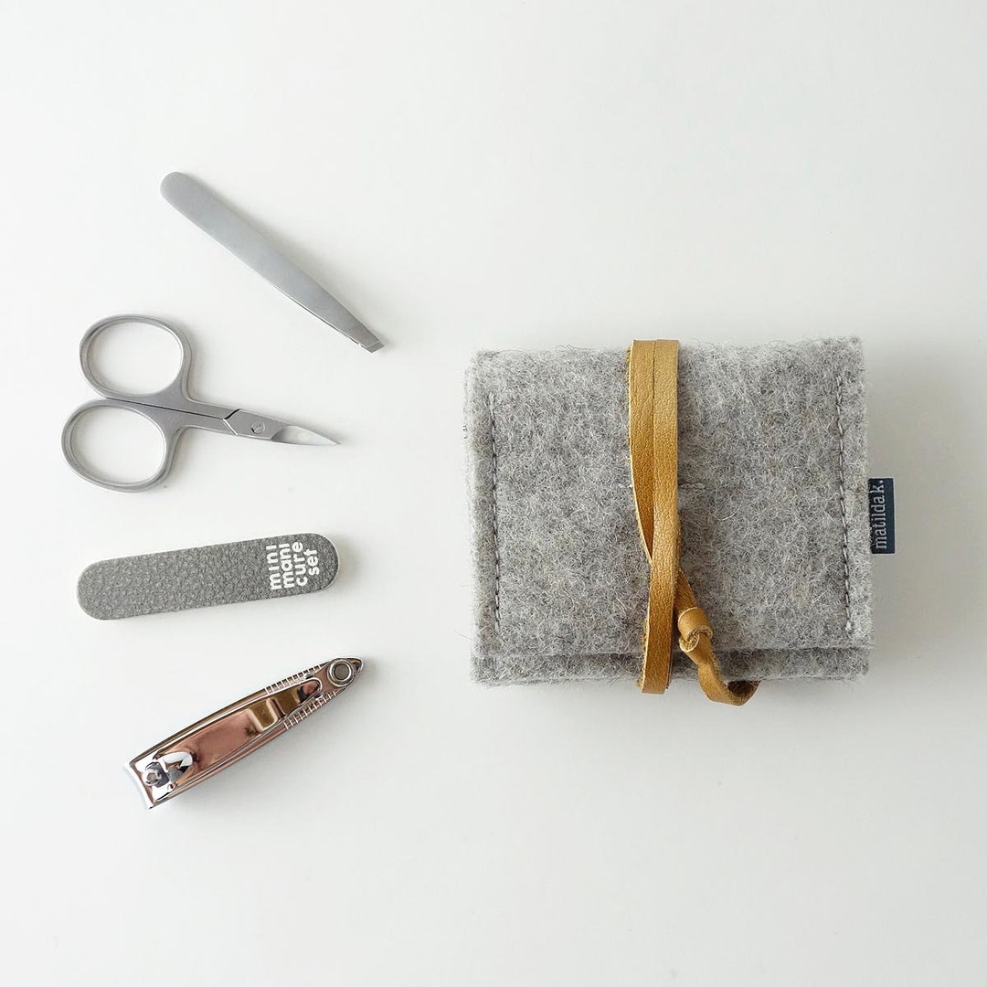 Mini Manicure Set 'jacob' Made of Light Grey Wool Felt With Organic ...