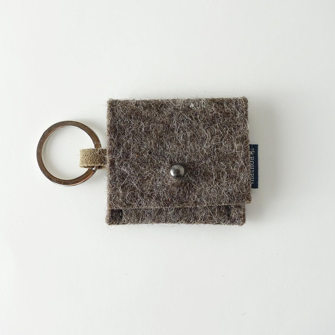 Minimalist Keychain Made of Organic Wool Felt and Organic Leather With ...