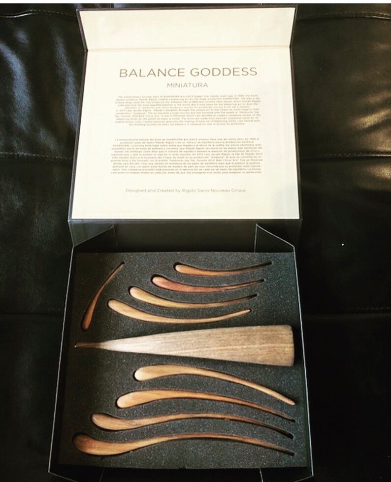 Balance Goddess Miniatura Sculpture - Etsy