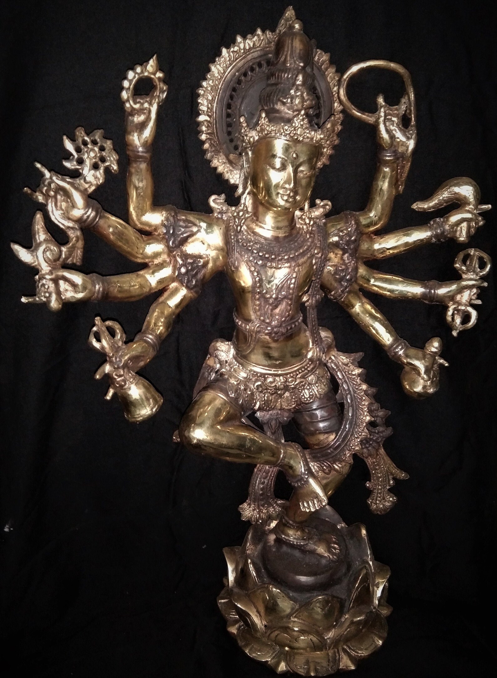 Golden Lord Vishnu Statue Vasudeva 8 Hand Dancing 18.5 - Etsy