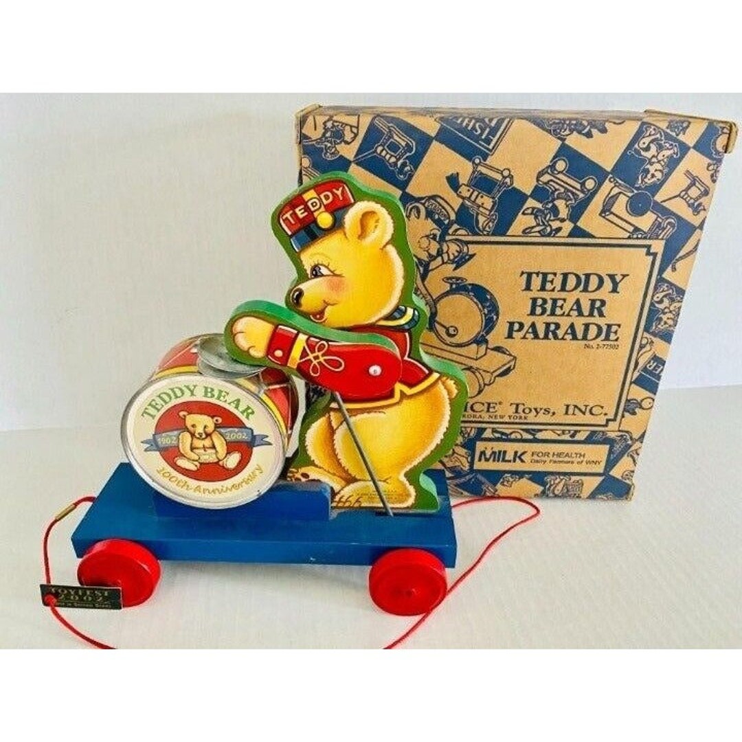 Fisher Price Teddy Bear Parade Pull Toy Limited Edition Low Number 104 ...