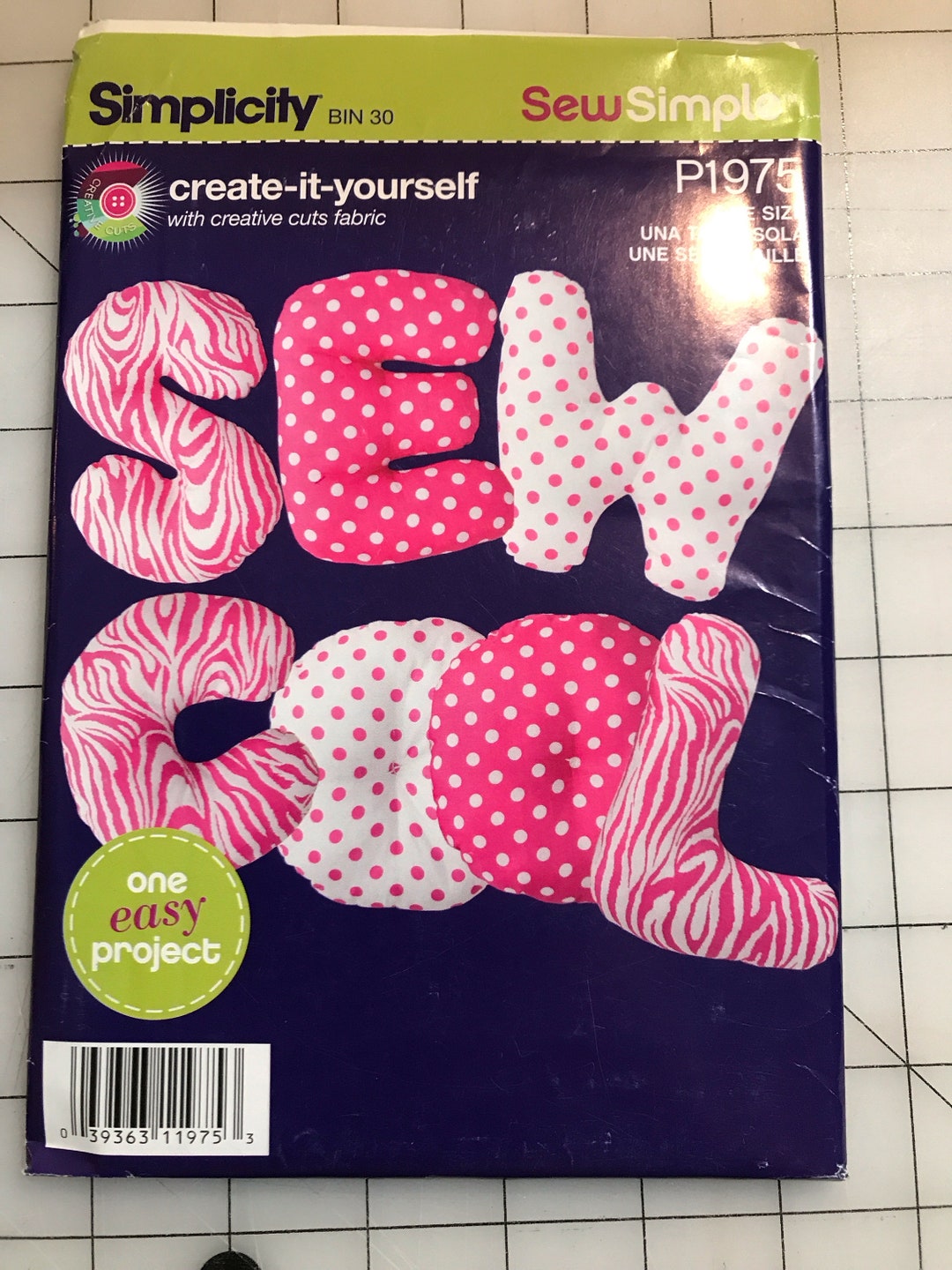 Simplicity 1975 Decorative Pillow Pattern DIY Sewing Uncut - Etsy