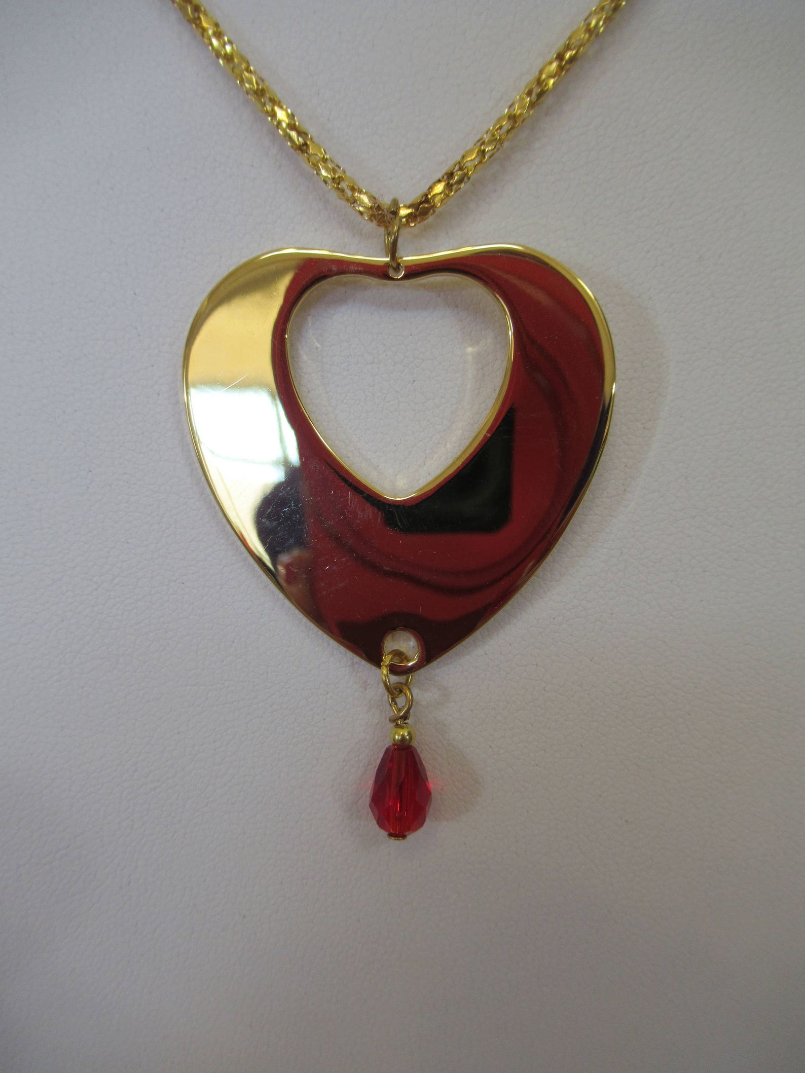 Red Swarovski Crystal Heart Necklace and Earrings - Etsy