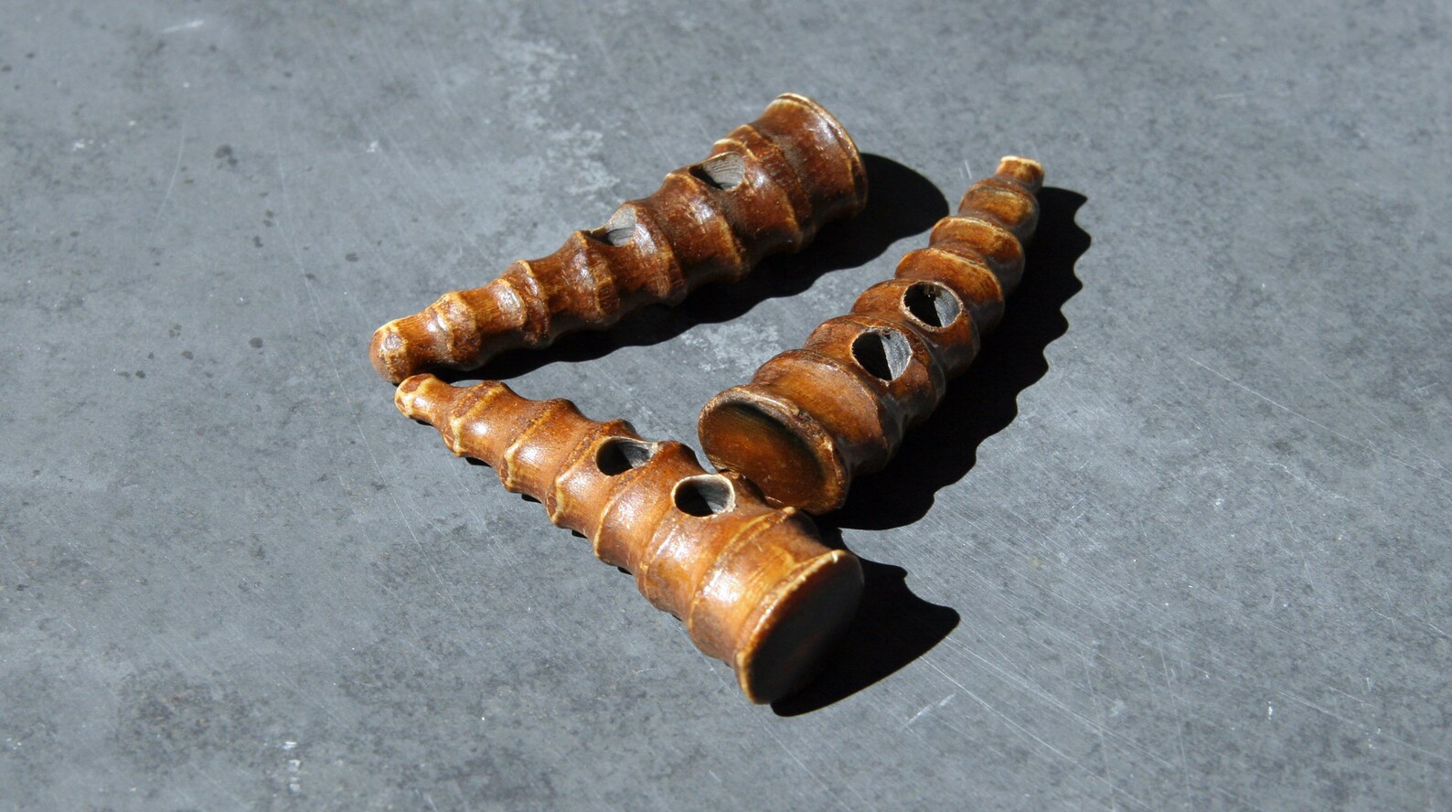 FREE First Class Shipping, Real Bone Toggle Button With Ridges, 2 Hole ...