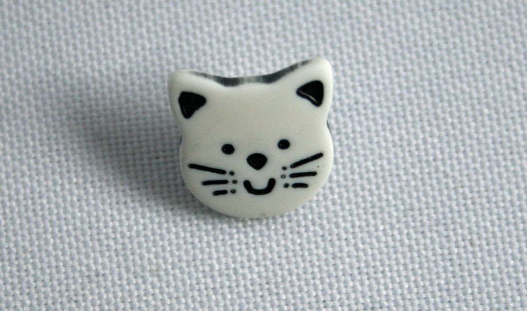 Free First Class Shipping Included, Cute Cat Face Button, Plastic ...