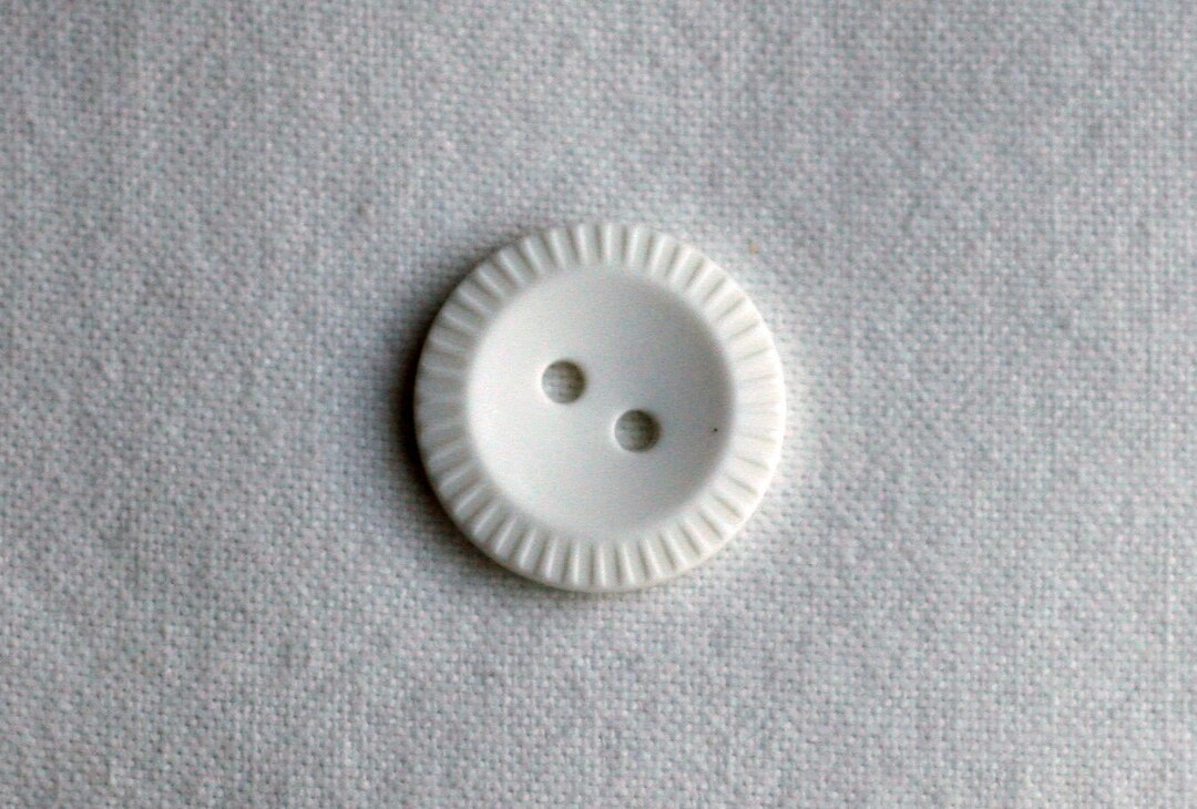 FREE First Class Shipping, 150 Buttons, Fluted Rim, 22mm, Nylon, 2 Hole ...