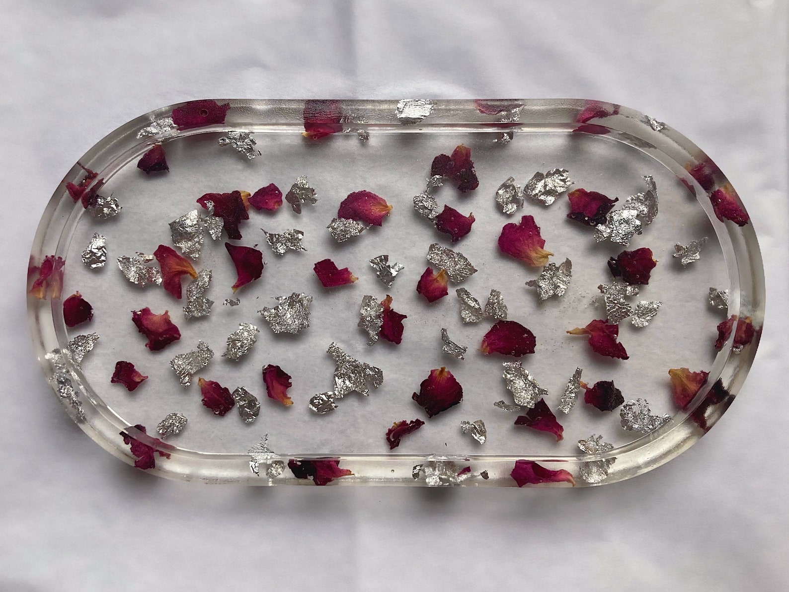 Custom personalised resin plate/jewellery dish with metal leaf | Etsy