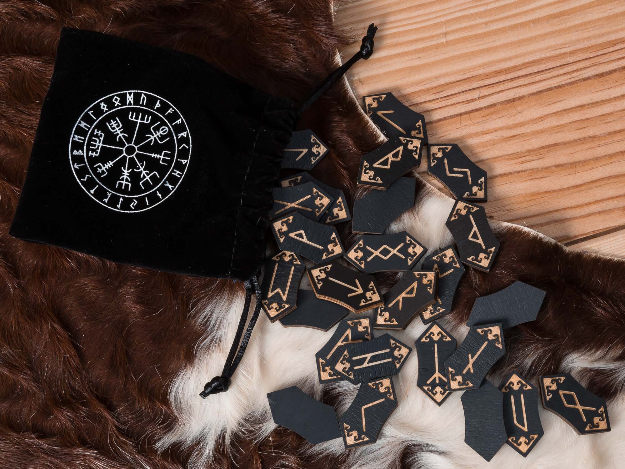 Elder Futhark Rune Set With Pouch and Gift Box - Etsy