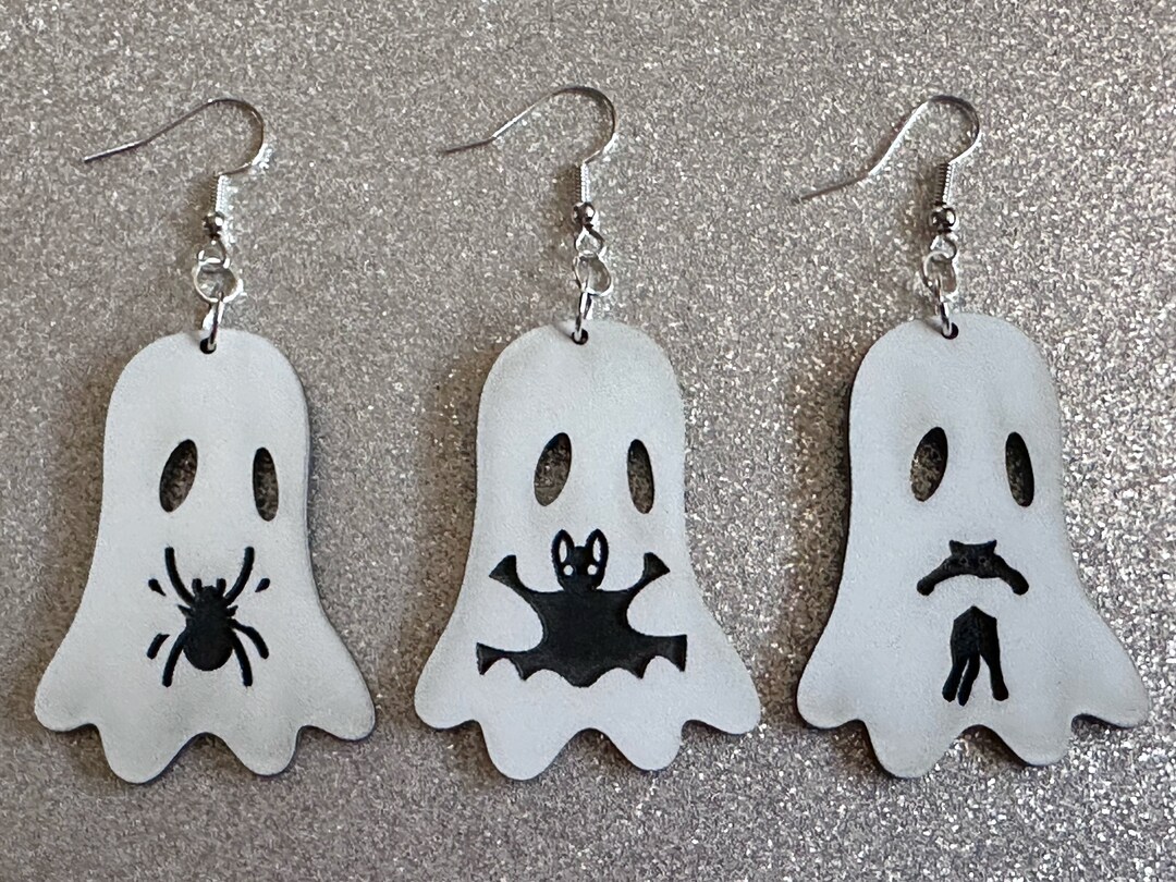 Ghost Holding Animals Earrings: Laser Cut Acrylic Ghosts With Cats ...
