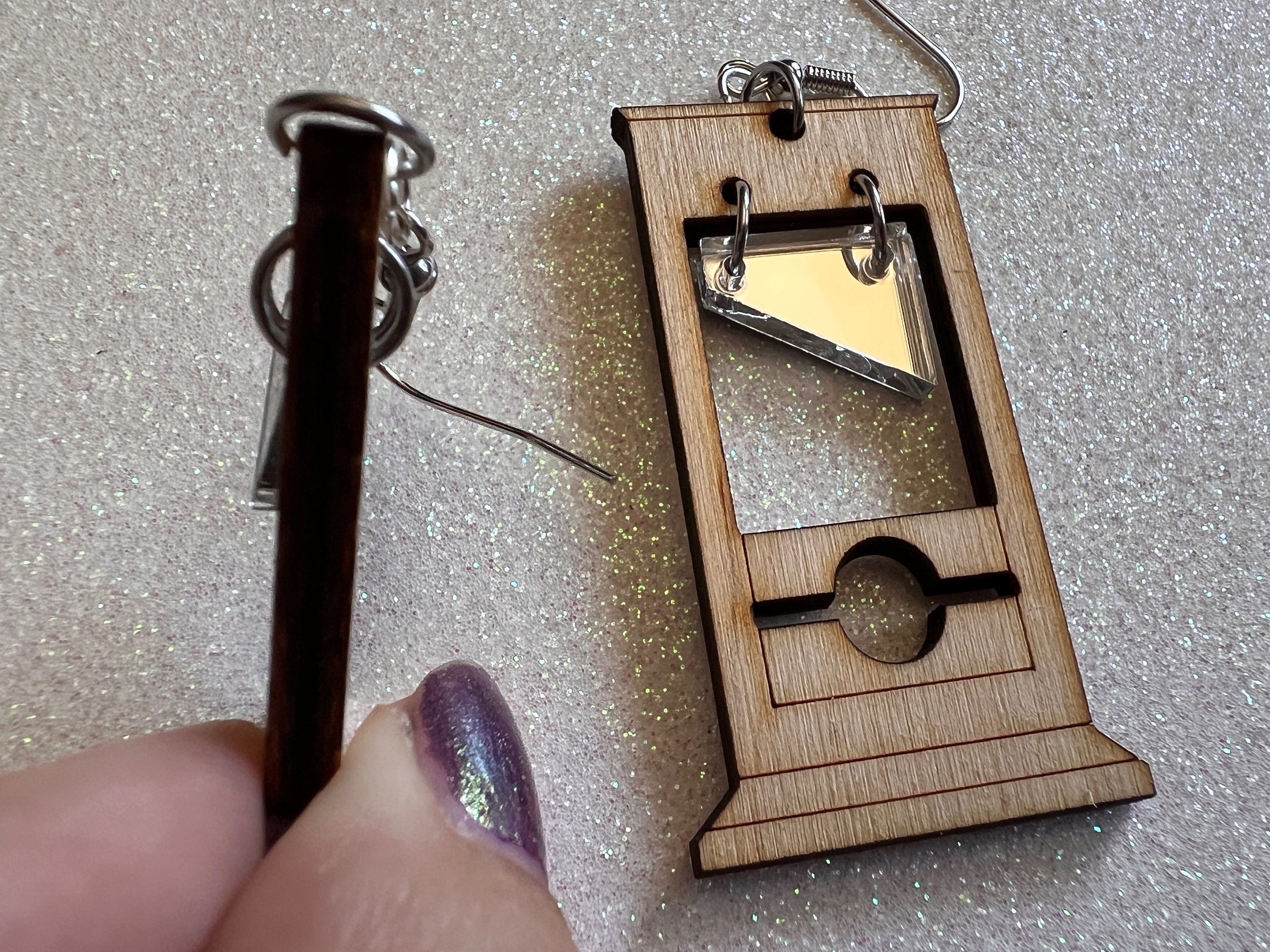 Guillotine Earrings: Halloween Scary Horror Execution - Etsy